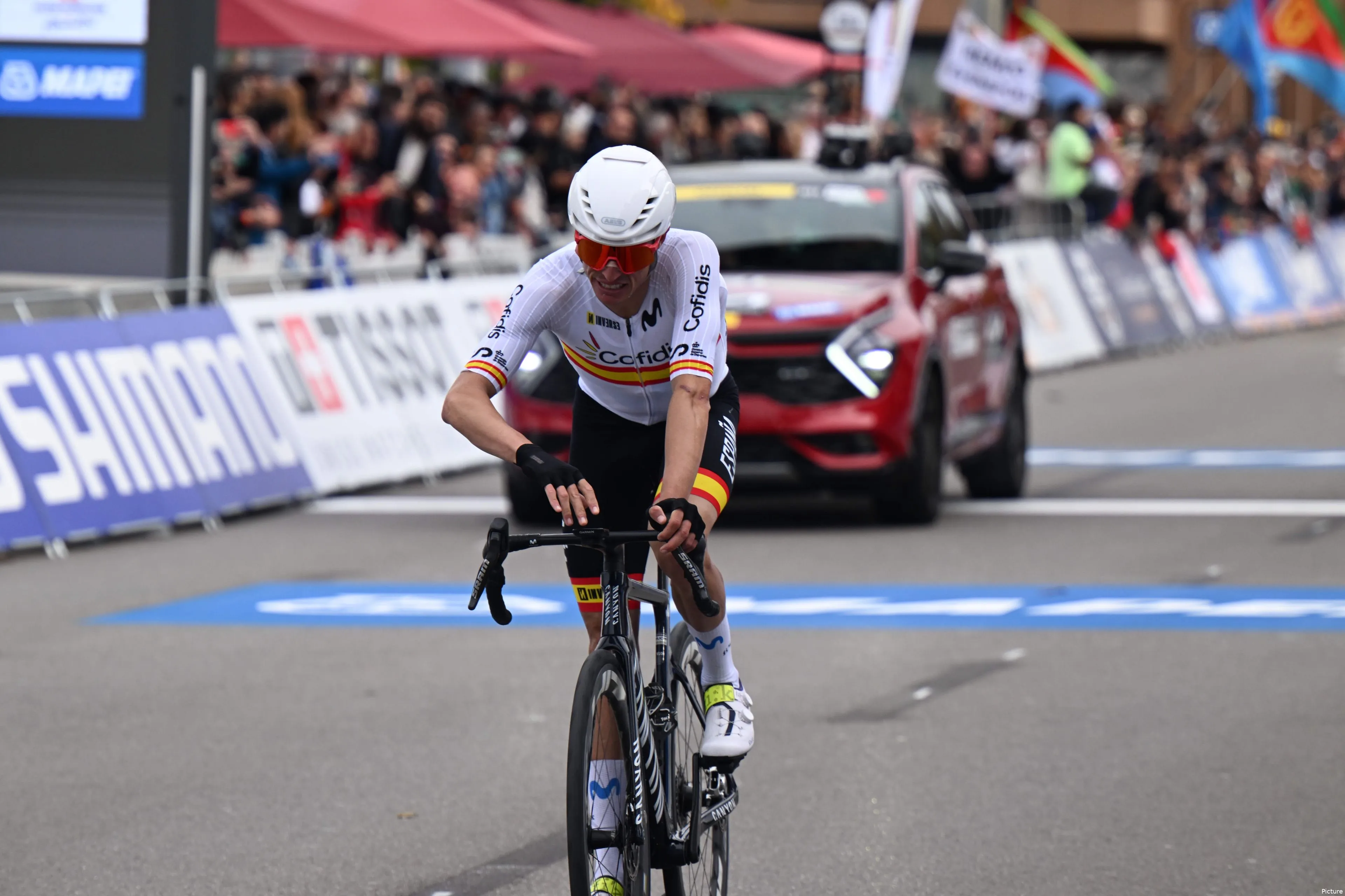 Enric Mas impresses at World Championships: "We lost Tadej with 100 km to go. After that, I ...